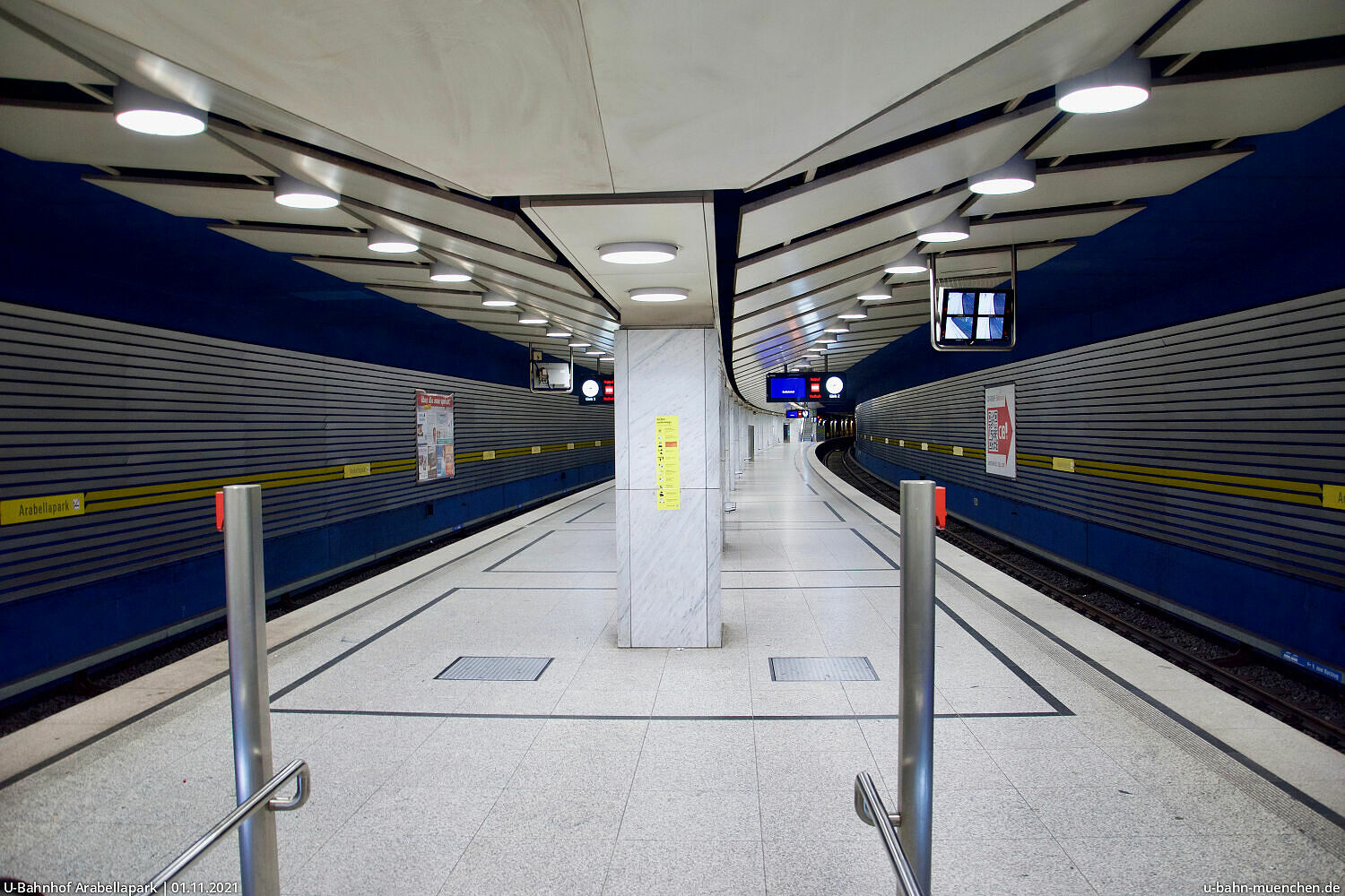 U-Bahnhof Arabellapark (U4) - U-Bahn München